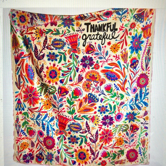 NATURAL LIFE | Bedding | Natural Life Doublesided Throw Blanket | Poshmark